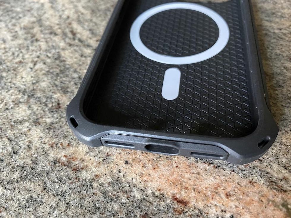 Best Cases for Smartphones, Airpods, iPads and Smartwatches - Gearbrain