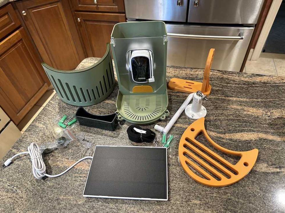 Vinguys V-Feeder Review: 2.5K AI Smart Bird Feeder Tested - Gearbrain